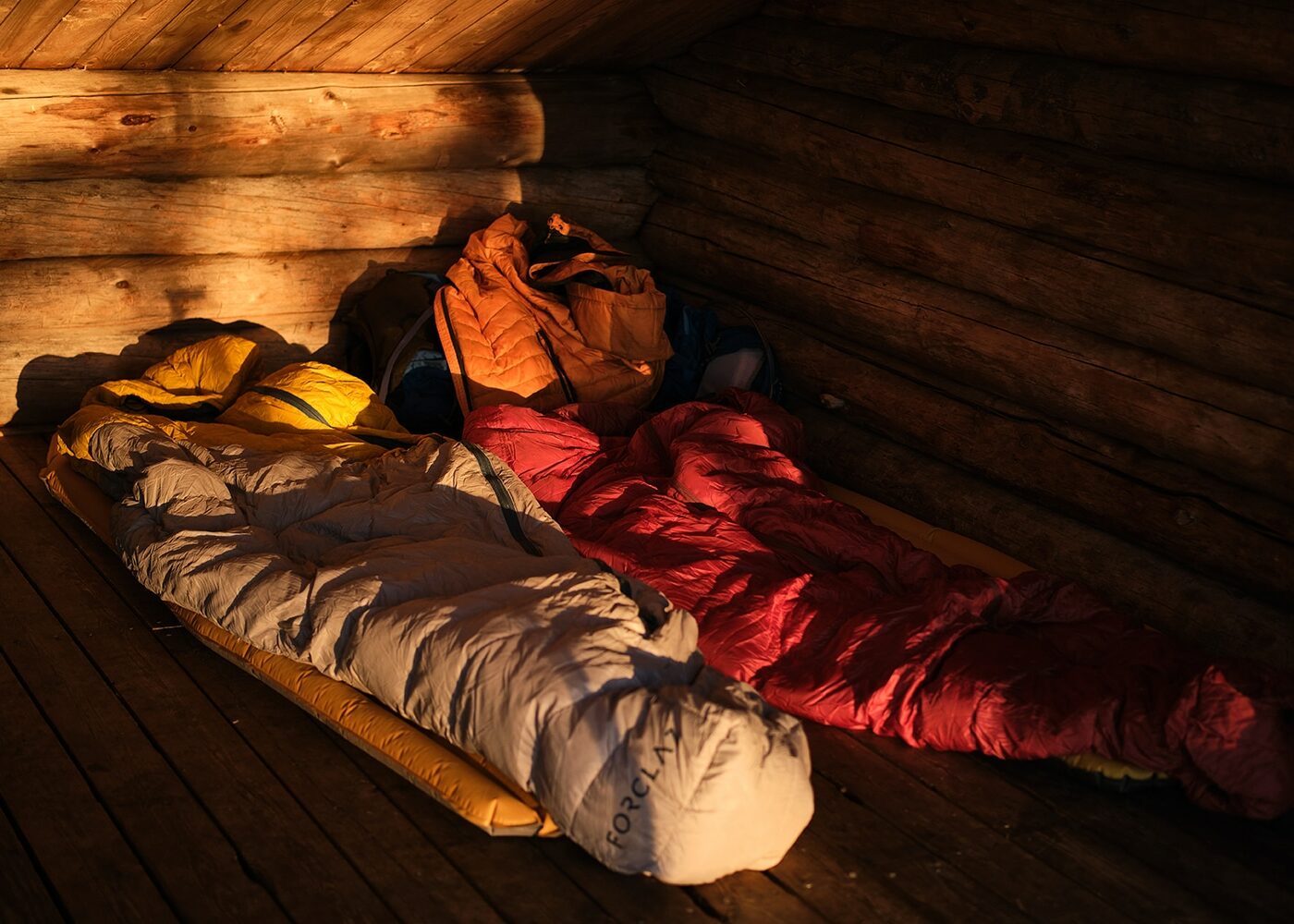 Matériel de Bivouac : Guide Complet – Globefreelancers