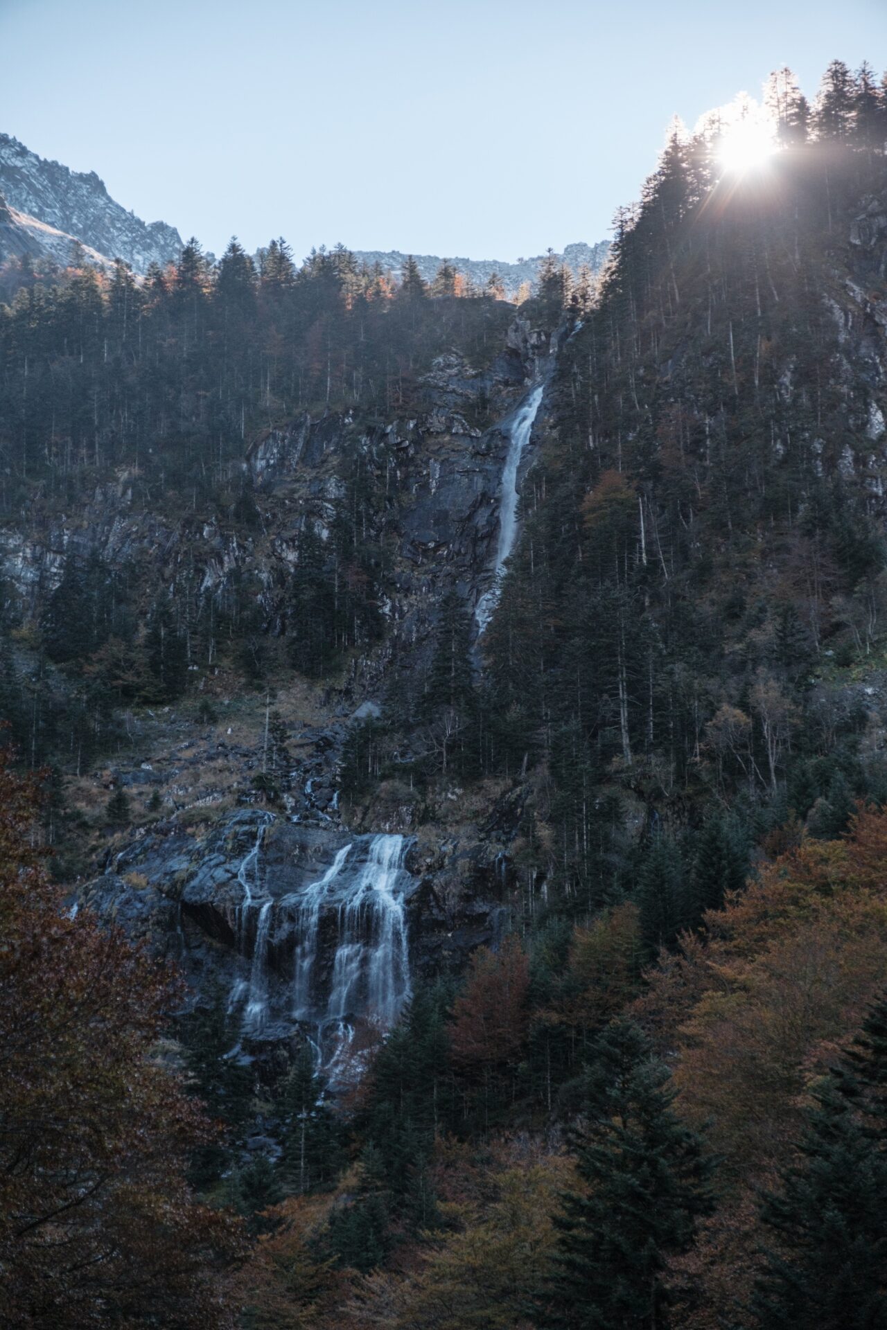 Cascade d'Ars : Randonnée en Boucle – Globefreelancers